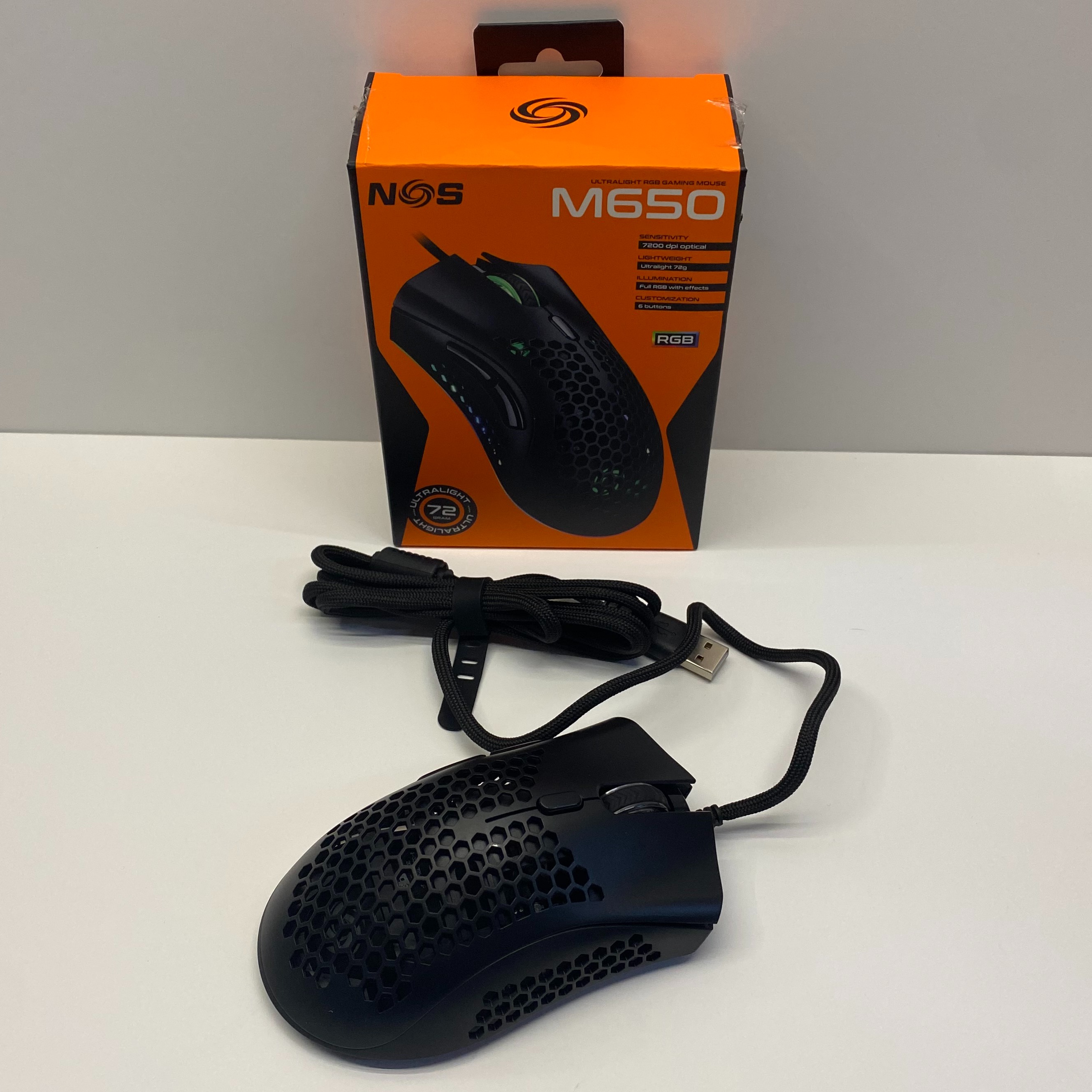 Like New NOS Ultralight RGB Gaming Mouse M650 Wired Boxed - Own4Less